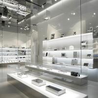 China Professional Jewelry Store Interior Layout with Custom Display Showcase and Retail Jewelry Shop Furniture for sale