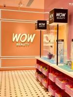China Modern Custom LED-Lit Eco-Friendly Cosmetic Display Cabinet Retail Makeup Store Fixtures for Professional Shop Interior Design for sale