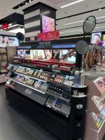 China Retail Furniture for Beauty Shops: MDF Display Counters, Cosmetic Showcases, Makeup Cabinets & Display Stands for sale