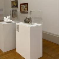 China BX 2026  New Design Museum-grade Customized Anti-reflective Glass Display Case for Relic Exhibition for sale