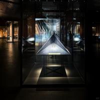 China Watch Perfume Museum Pedestal Display UV Protection Glass Museum Wall Display Cases for sale