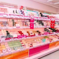 China BX Custom Makeup Display Shelf LED Cosmetic Showcase Retail Display Stand Rack Shelves for Cosmetics Shop for sale