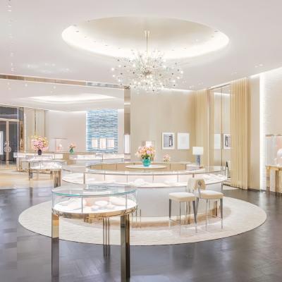 China Luxury Watch Display Case with LED Lights for Retail Store Interior Layout for sale