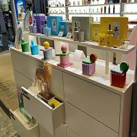 China Custom LED Lit Perfume & Skincare Display Cabinets for Retail Boutique Stores-Eco-Friendly Stainless Steel & Glass Furniture for sale