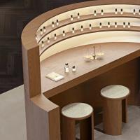 China Modern Design Perfume Store Display Cabinet Glass Showcase Cosmetic Shop Counter for sale