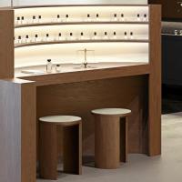China Modern Design Perfume Store Display Cabinet Glass Showcase Cosmetic Shop Counter for sale