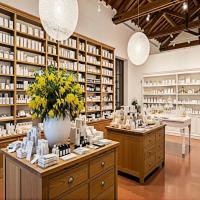 China High End Perfume Store Display Cabinet Glass Showcase for Luxury Boutique for sale