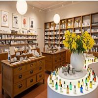 China High End Perfume Store Display Cabinet Glass Showcase for Luxury Boutique for sale