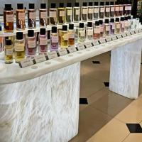 China Luxury Perfume Store Furniture Glass Showcase Display Cabinet for Shop for sale