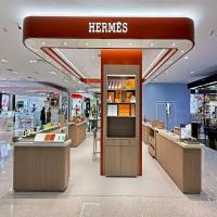 China Shopping Mall Display Cabinet Glass Perfume Showcase for Cosmetic Store for sale