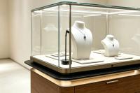 China Full Surround Jewellery Glass Counter LED Strip Tempered Glass Display Cases for sale