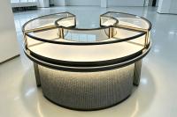 China Textured Stone Base Counter Jewellery Shop C Shaped Open Ring Display Retail for sale
