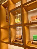 China 180mm Luxury Showcase Boutique Layout Luxury Bag Display Case for sale