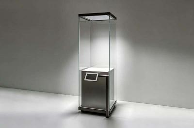 China Constant Temperature Humidity Museum Acrylic Display Glass Cases With Touchscreen for sale