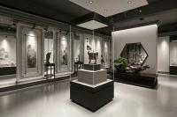 China Sealed Museum Display Showcase Exhibit Tower Three Tier Glass Anti Collision for sale