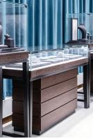China Modern Lockable Storage Drawer Jewelry Display Counter with Ultra White Tempered Glass and Customizable Dimensions for sale