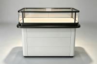 China Modern Rounded-Corner Jewelry Counter with Pull-Out Display Tray and Lockable Storage for sale