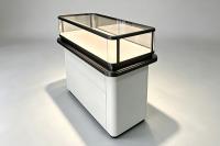 China Modern Rounded-Corner Jewelry Counter with Pull-Out Display Tray and Lockable Storage for sale