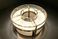 China Modular U-Shaped Jewelry Island Showcase with Brushed Champagne Gold Frame Display Counter for sale