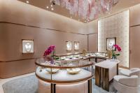 China Custom Luxury Jewelry Showcase with Curved Glass and One-Stop Service for Boutique Stores for sale