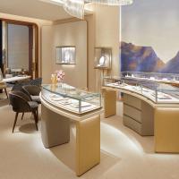 China Modern Light-Luxury Style Jewelry Showroom with Ultra-Clear Tempered Glass and One-Stop Full-Store Custom Service for sale