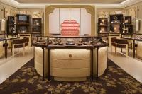 China Luxury Jewelry Showroom with Full-Store Customization, Curved Glass Island Showcase & Multi-Tier Wall Display for sale