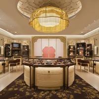 China Luxury Jewelry Showroom with Full-Store Customization, Curved Glass Island Showcase & Multi-Tier Wall Display for sale