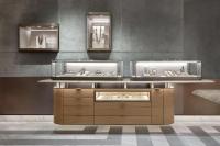 China Full-Store Customization Modern Minimalist Style Jewelry Showroom with Ultra-Clear Tempered Glass Displays for sale