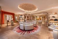 China Art-inspired Retro Luxury Jewelry Boutique with Curved Round Display Counter & VIP Private Lounge for sale