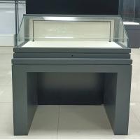 China Custom Gas-Strut Hydraulic Lift Museum Display Case with Anti-Glare Low-Iron Glass Lid and Adjustable Acrylic Book Cradles for sale