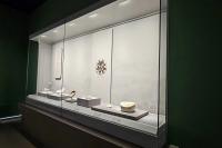 China Custom Museum Wall Display Case, LED Vitrine for Cultural Relics Artifact Exhibition for sale