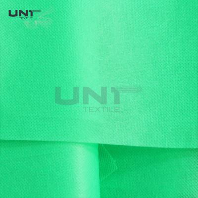 China Green Biodegradable Pp Spunbond Non Woven Fabric Breathable For Agriculture And Bag Usage for sale