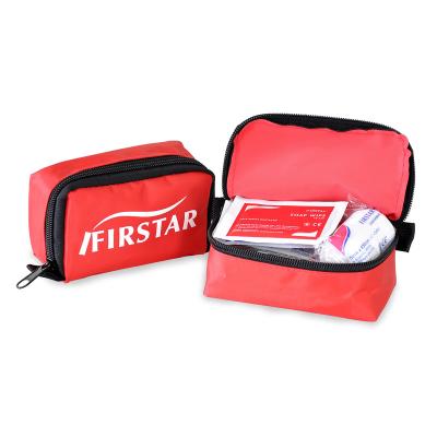 China Convenient Portable Mini Travel First Aid Kits For Outdoor Emergency Treatment for sale