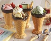 China Electro Freeze Table Soft Ice Cream Machine Sancks Made Easy for sale