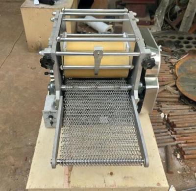 China Automatic Corn Tortilla Machine 160 pcs per min 300W Tabletop Flour Tortilla Maker Custom Size for sale