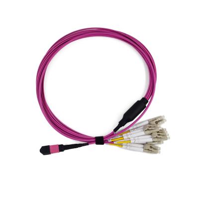 China 8/12/16/24 Fibers MPO MTP Trunk Cable with 3.0mm Diameter and 10/40/100Gbps Support for High Density Data Centers for sale