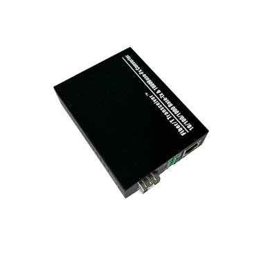 China LC Duplex Fiber Optic Transceiver with 1.25Gbps Data Rate and 3.3V Power Supply for Optical Transmission Networks for sale