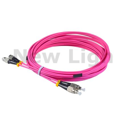 China 100G Data Transmission FC to FC Multimode Duplex Fiber Patch Cord OM4 Cable for sale