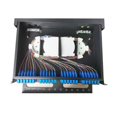 China 19 Inch Rack Mounted MPO/MTP Fiber Optic Patch Panel with 48/96 Fiber Capacity and SPECC Material for sale