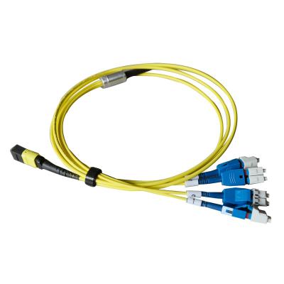 China 8 Fiber MTP Trunk Cable with Uniboot 4 x LC and Low Insertion Loss ≤ 0.3dB MPO to LC Breakout Cable for sale