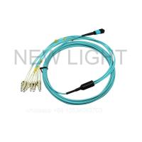 China 12F Female to Male MTP Trunk Cable with 3.5mm PVC Jacket for OM3 OM4 Compatibility for sale