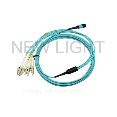 China 12F Female to Male MTP Trunk Cable with 3.5mm PVC Jacket for OM3 OM4 Compatibility for sale