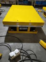 China China Supplier Industrial Factory Scissor Hydraulic Workshop Table Lift for sale
