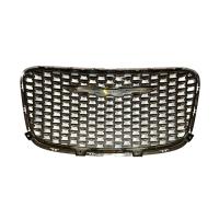 China For 2015-2018 Chrysler 300 Front Grille Painted Black Gray Frame Car Grilles 5SW18DX8AD for sale