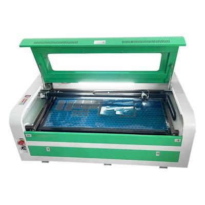 China Daqin 1300W Mobile Phone Tempered Glass Screen Protector Laser Cutting Machine Manufacturer for sale