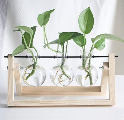 China Tabletop Vintage Hydroponic Plant Vase With Wooden Frame Decor for sale