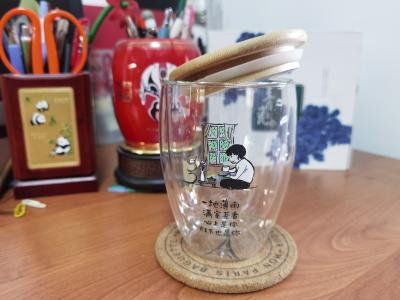 China 350ml Insulated High Borosilicate Glass Mug Double Wall With Bamboo Lid for sale