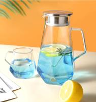 China 1300ml High Borosilicate Glass Water Pitcher Diamond Design With SS Srainer and Big Opening Lid for sale