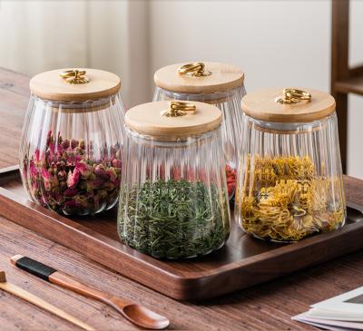 China OEM 650ml 750ml Leak Proof Glass Bottle Canister Glass Jar With Bamboo Lid for sale