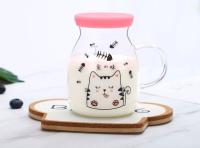 China 350ml Borosilicate Borosilicate Glass Mug Milk Cup With Silicone Cap for sale